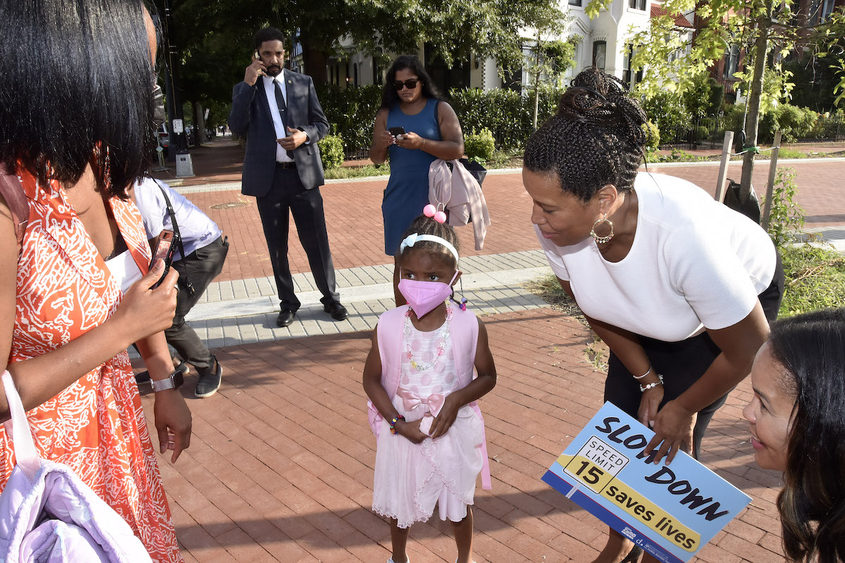D.C. Officials Celebrate Gains on First Day of School - The Washington ...