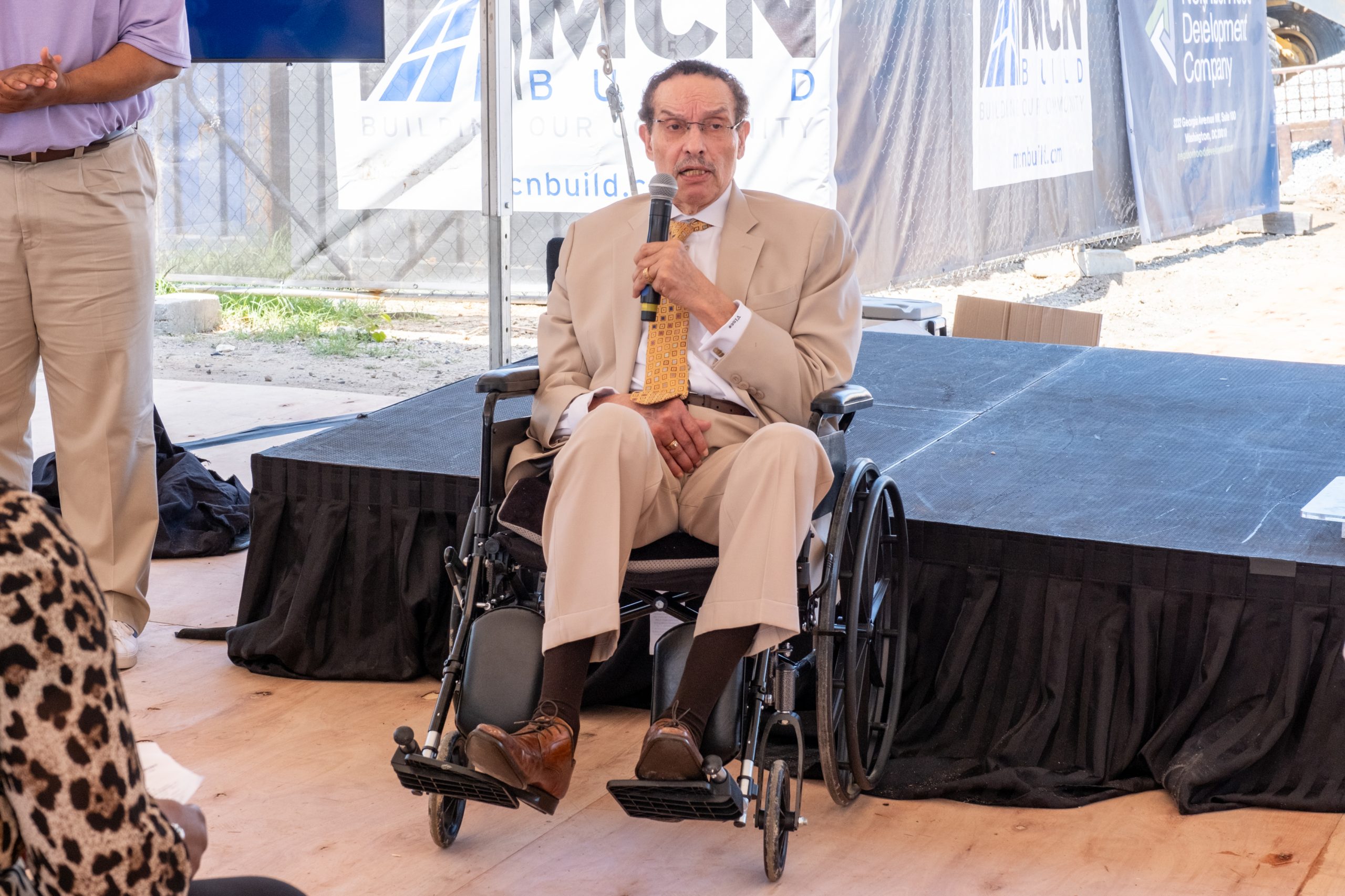 D.C. Council member Vincent C. Gray receives honorary Ph.D. from GWU ...