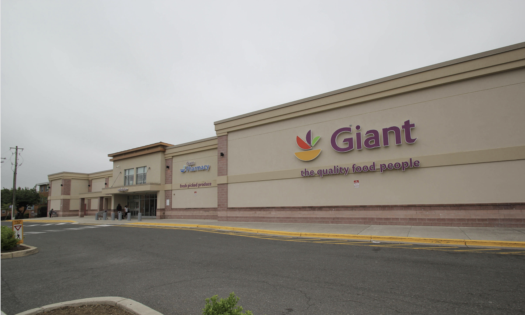 Giant Food Corporation Faces Backlash for Limiting Product Selection ...