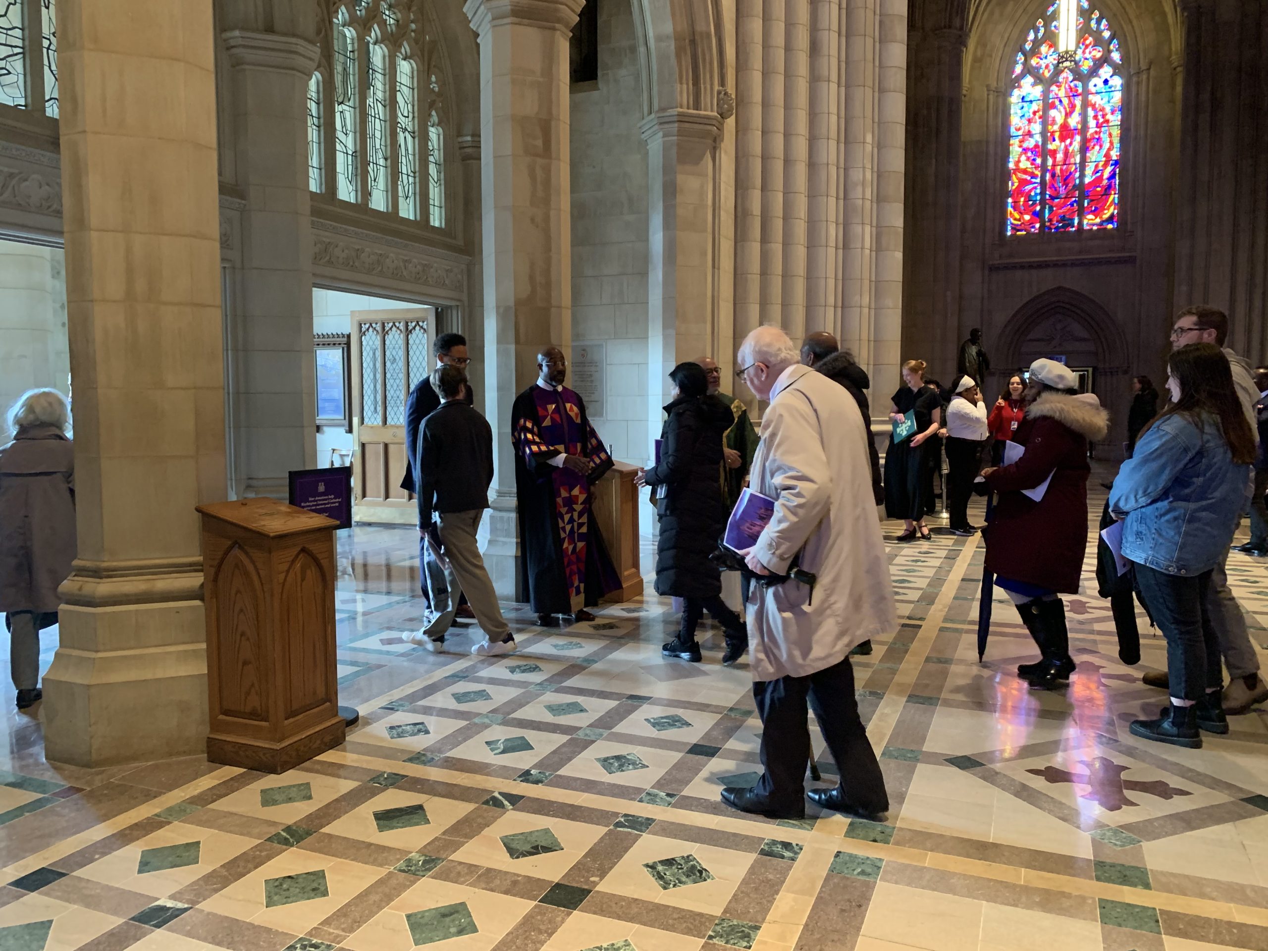 Raphael Warnock Delivers Sermon on 'God’s Executive Order' of Unity and ...