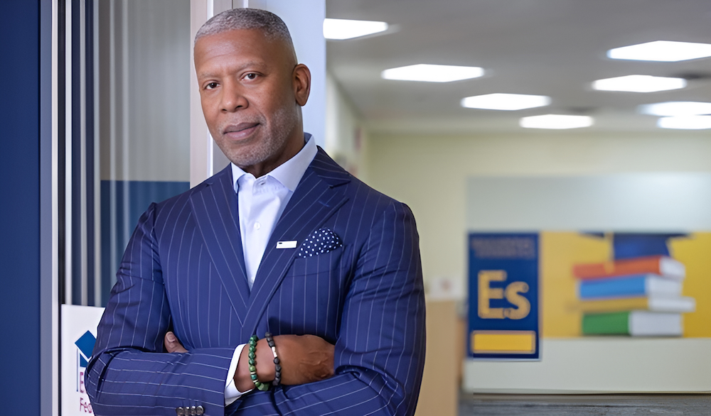 Girado Smith inducted into AACUC Hall of Fame - The Washington Informer